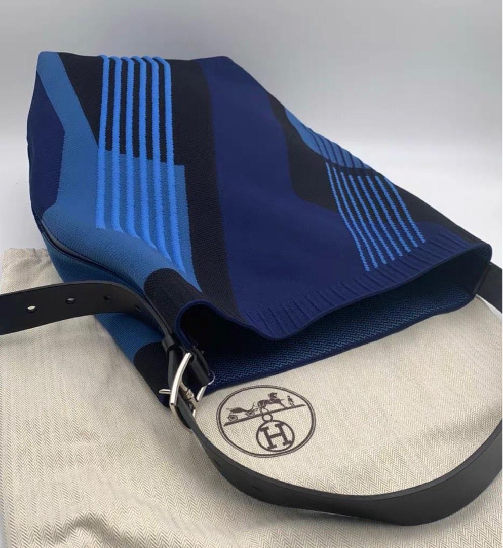 Hermes Etriviere Dynamo Shoulder Bag, 名牌, 手袋及銀包 - Carousell