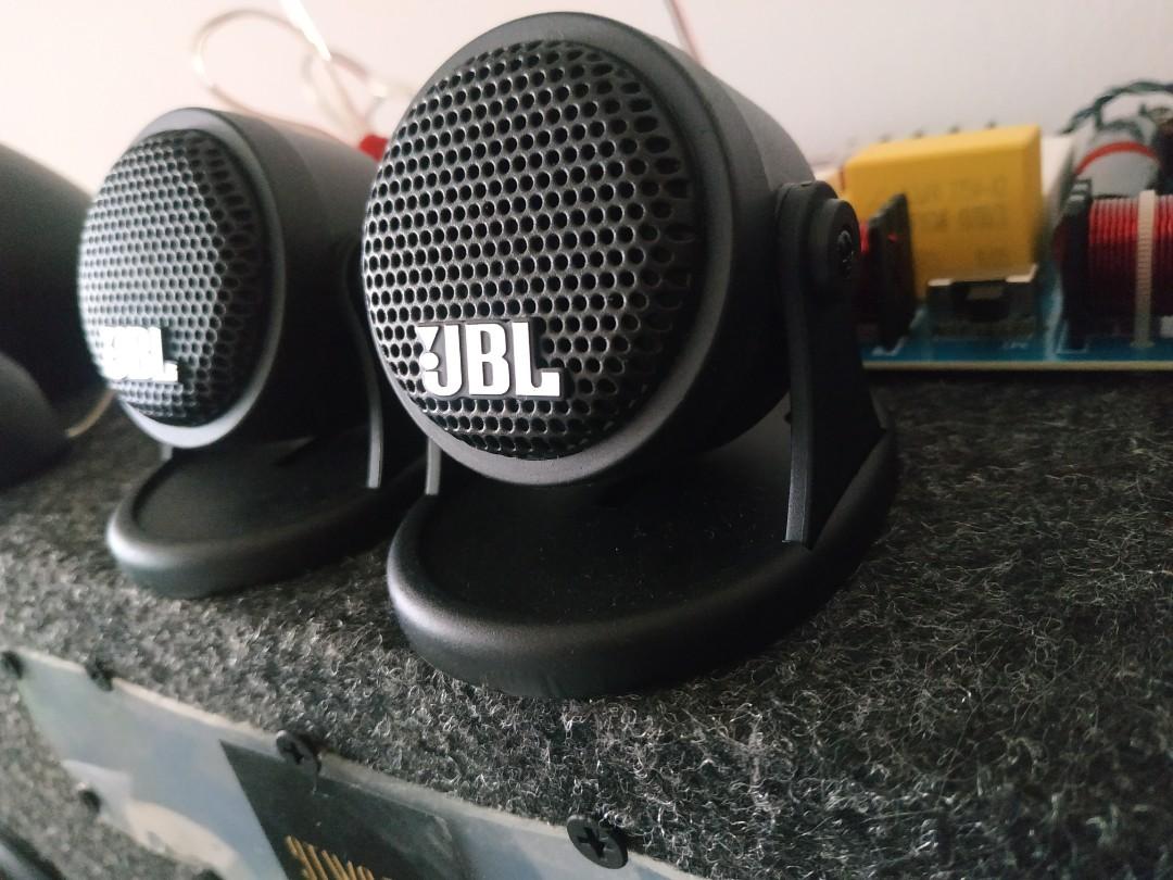 hiace nv350 nv200 Tweeter audio, Car Accessories, Accessories on Carousell