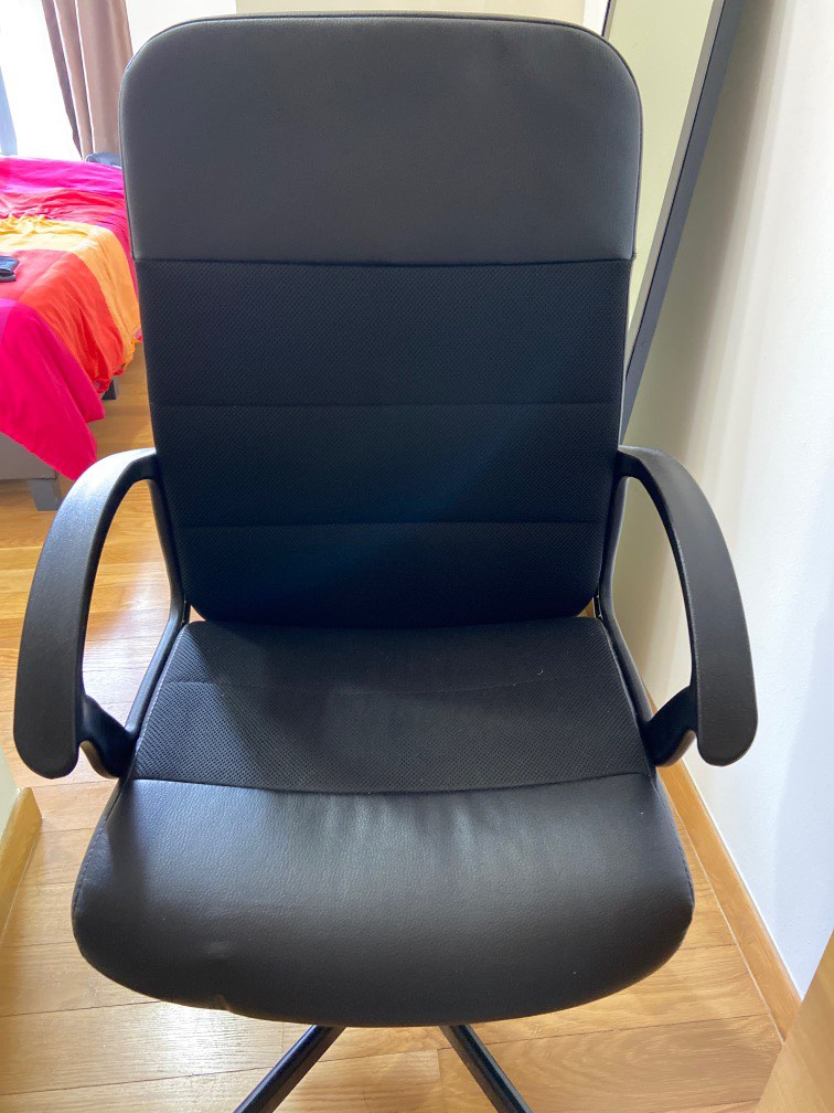 Ikea Renberget Home Office Chair, Furniture & Home Living, Furniture ...