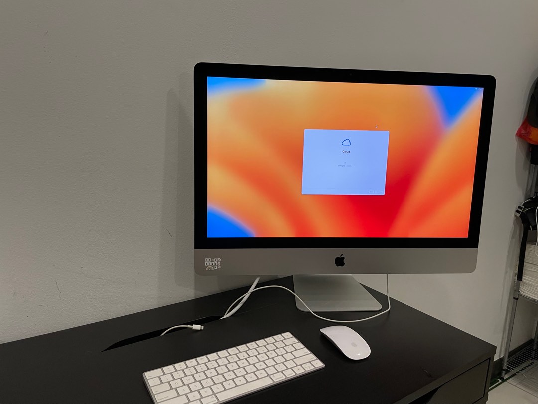 iMac 27 Inch, Computers & Tech, Desktops on Carousell