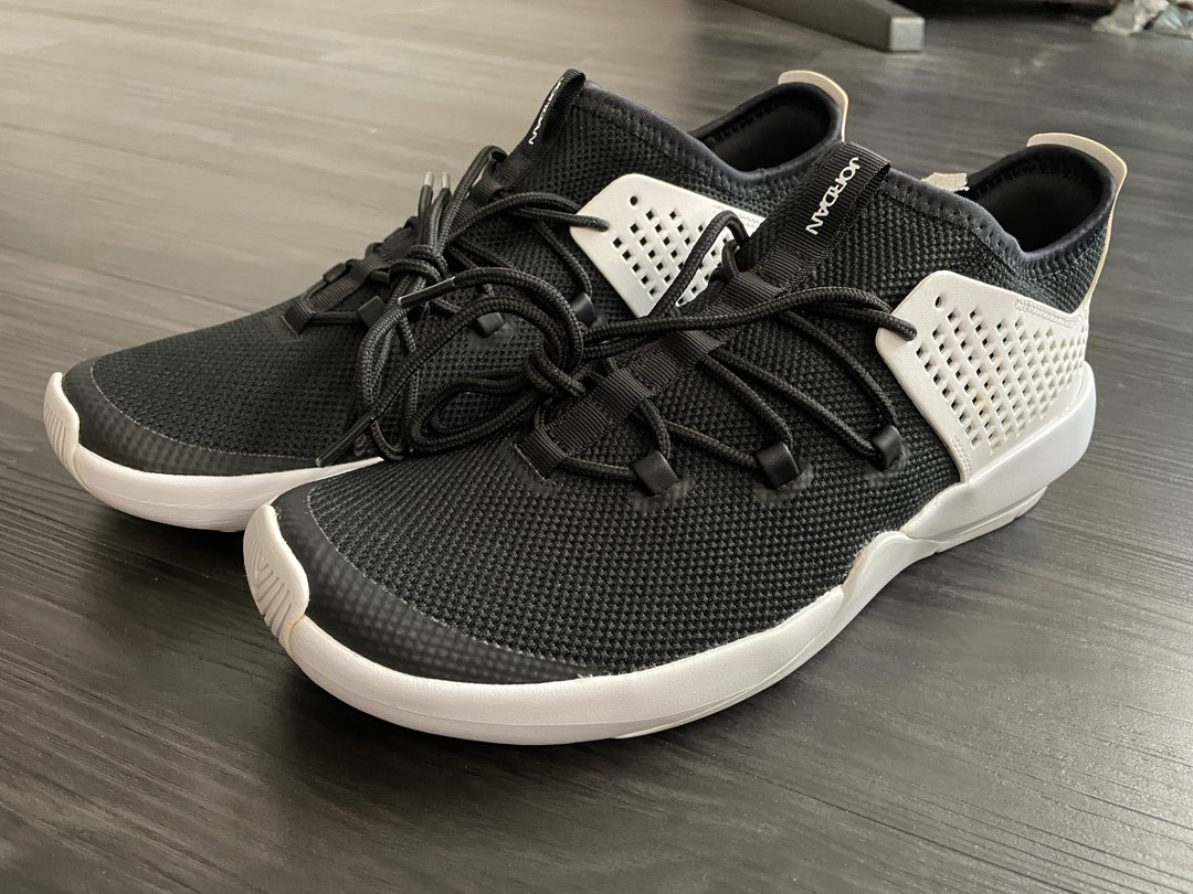 Jordan express, Men's Fashion, Footwear, Sneakers on Carousell