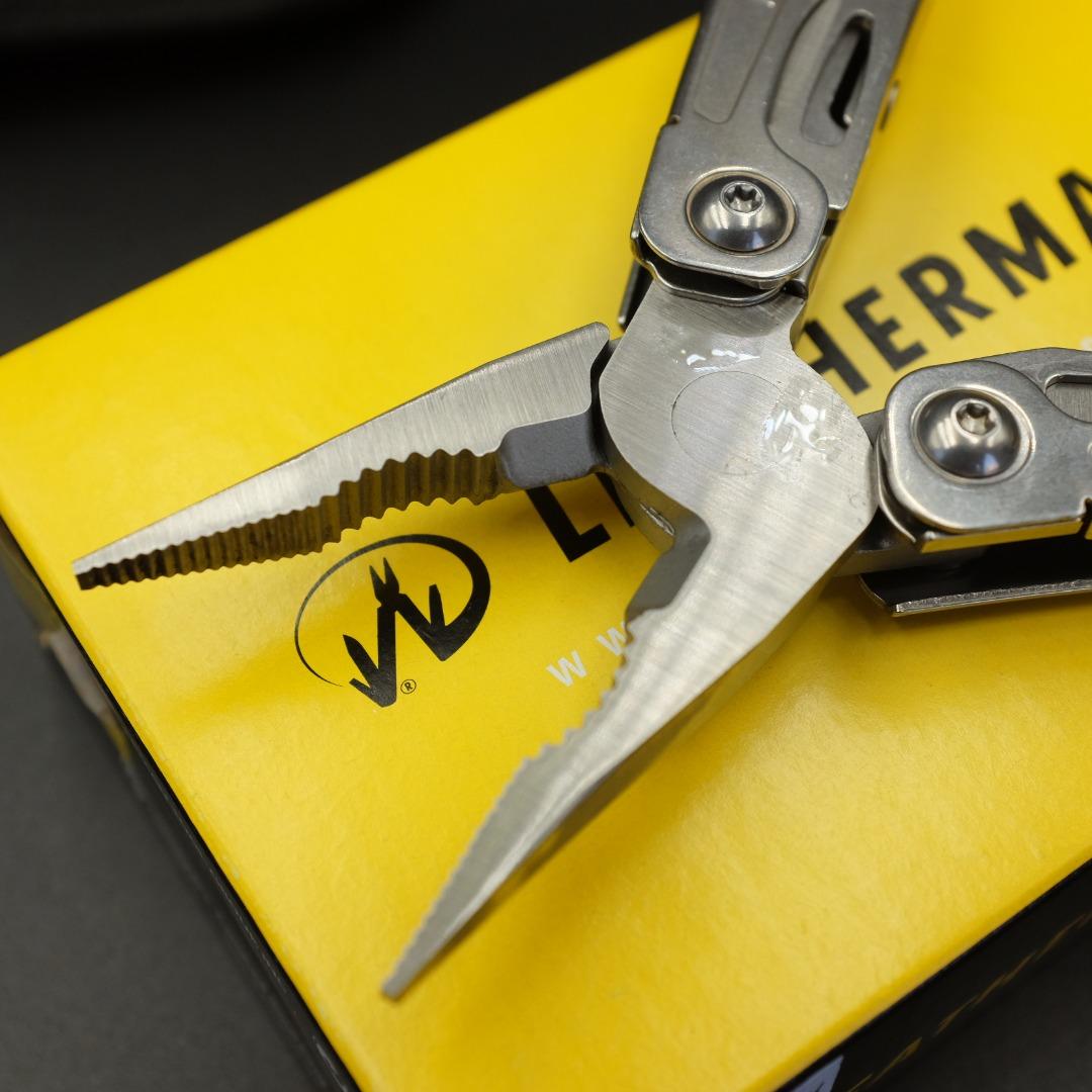 Leatherman Wingman Multitool Spring-Action Pliers & Scissors + Nylon Sheath, Furniture & Home ...