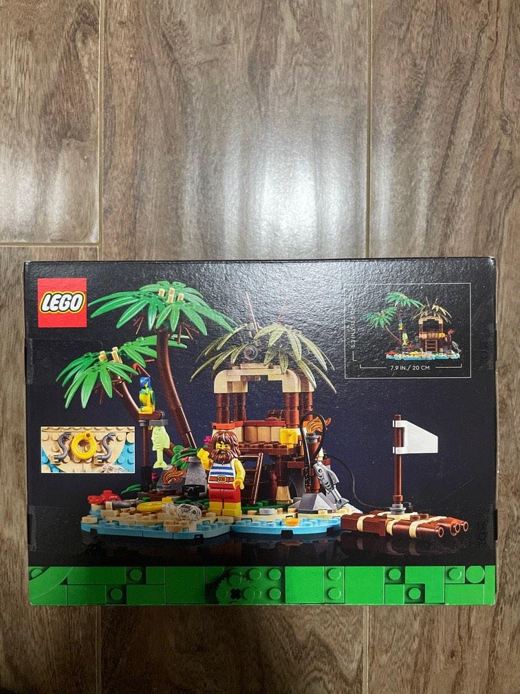 Lego Ray The Castaway 40566, Hobbies & Toys, Toys & Games on Carousell