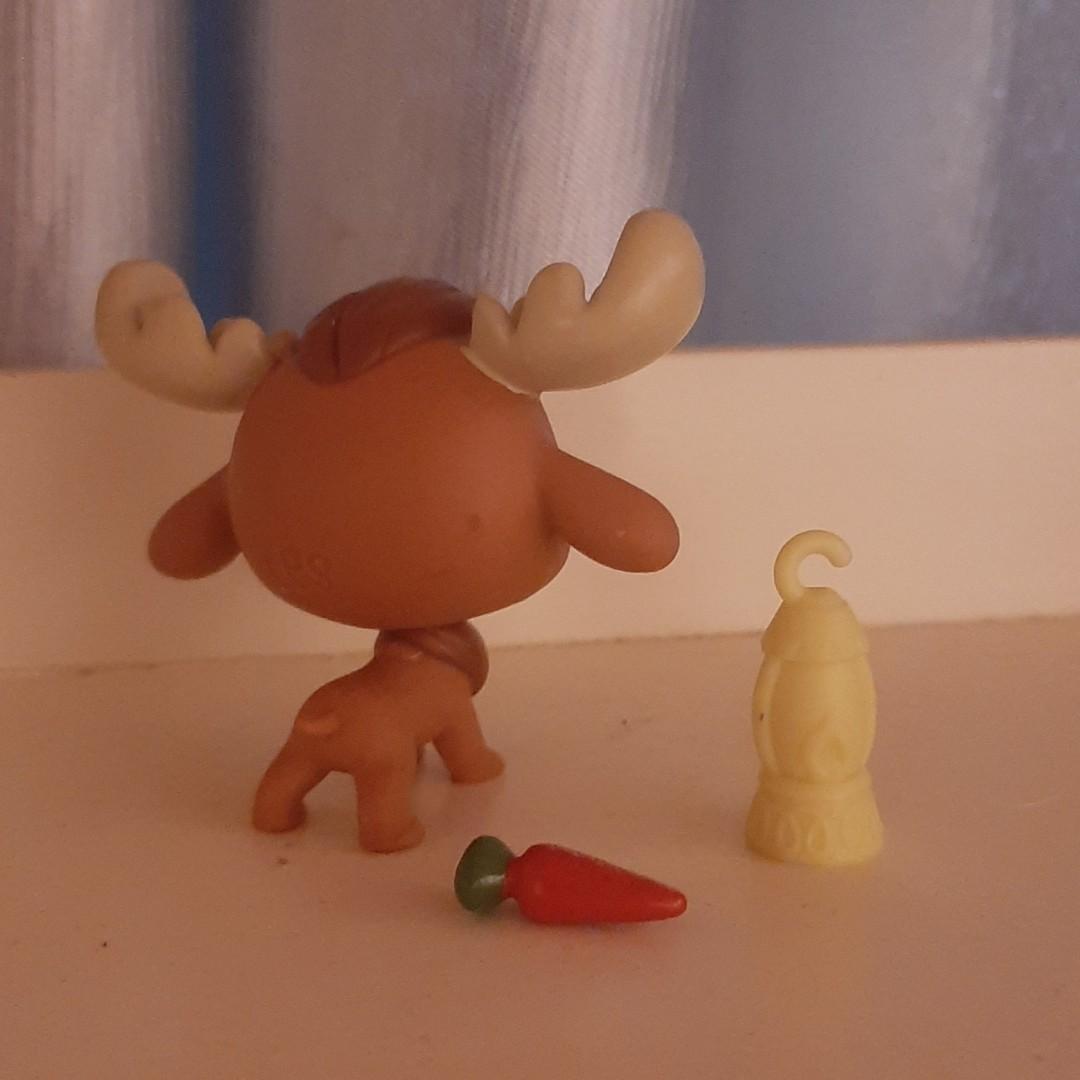 Littlest Pet Shop Reindeer Camping, Hobbies & Toys, Toys & Games on ...
