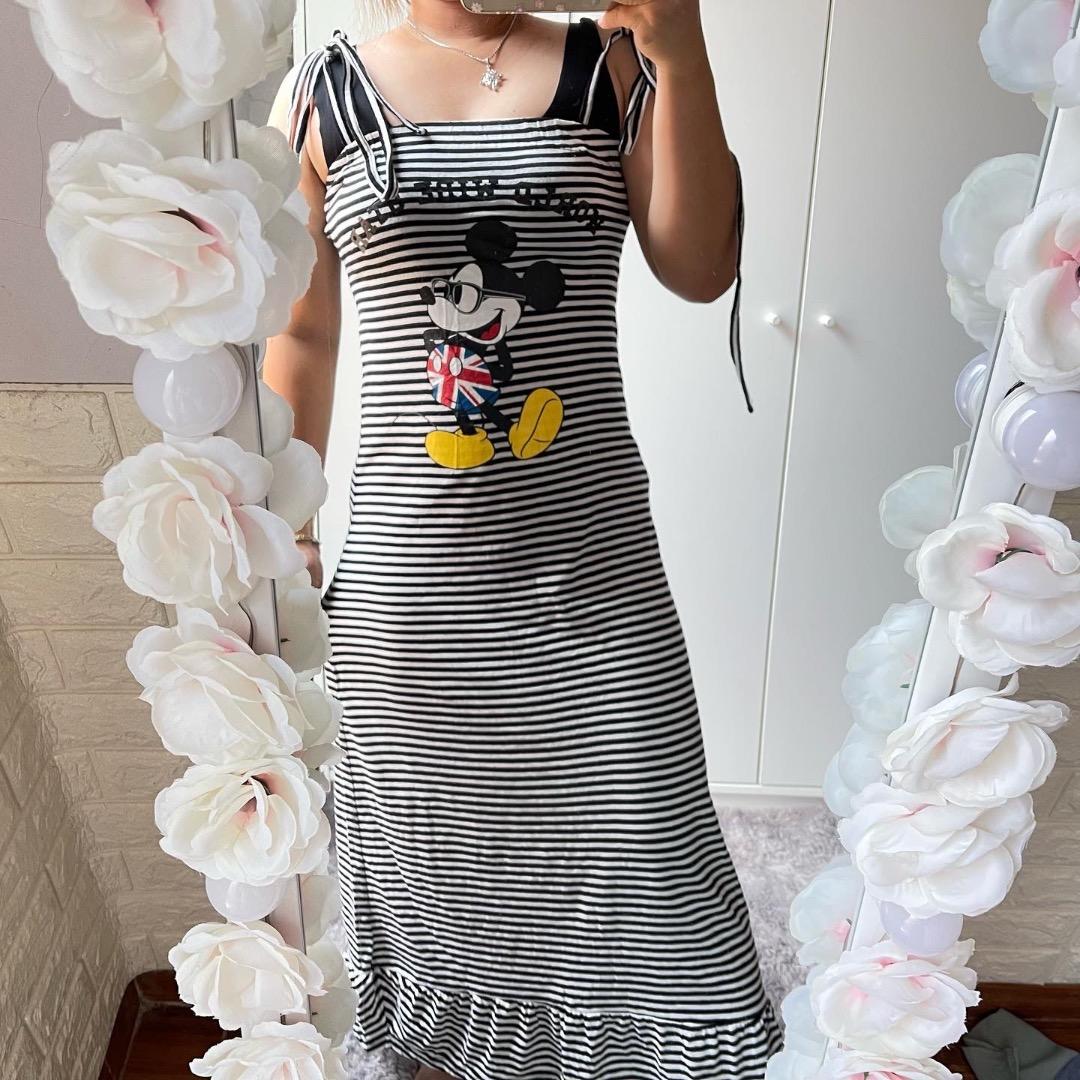 Mickey tube, Fesyen Wanita, Pakaian Wanita, Gaun & Rok di Carousell