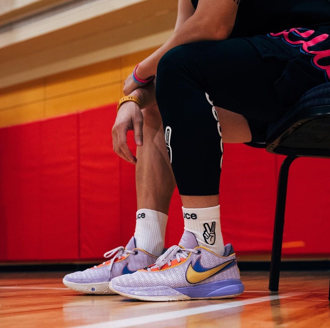 Nike Lebron 20 'Violet Frost', Men's Fashion, Footwear, Sneakers on ... Nike Lebron 20 'Violet Frost', Men's Fashion, Footwear, Sneakers on ...