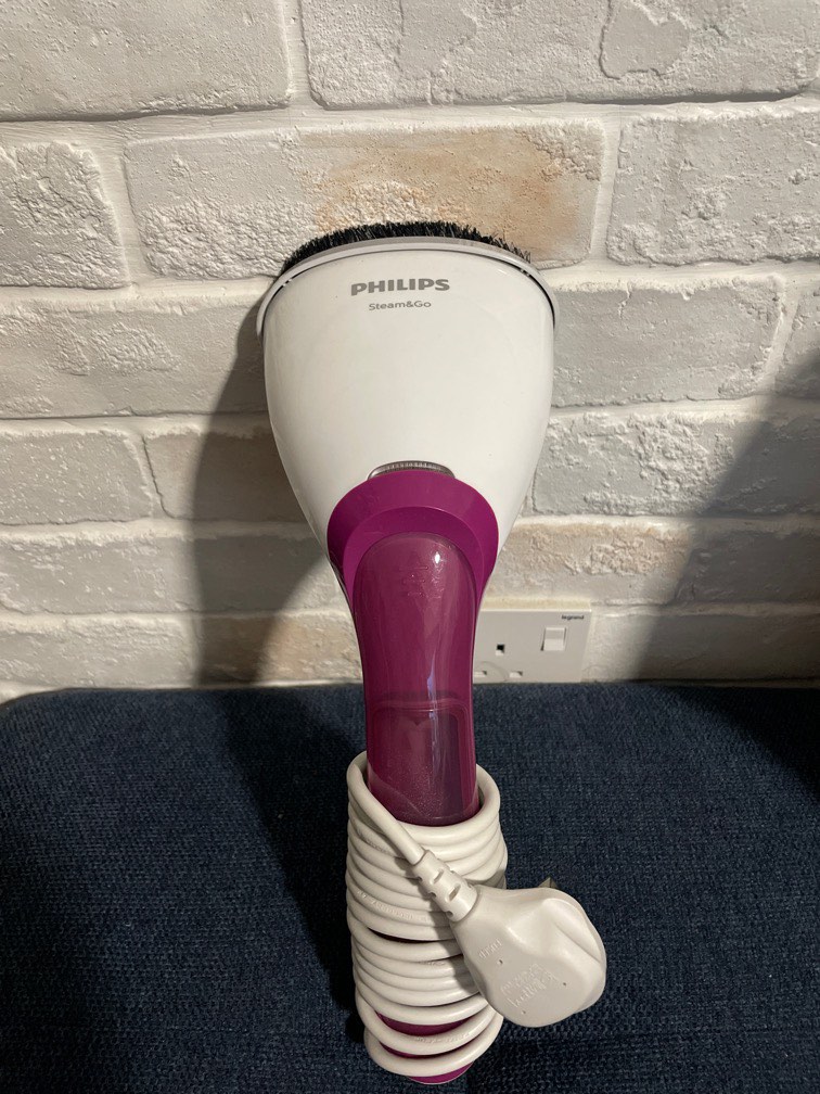 Philips cloth steamer, TV & Home Appliances, Irons & Steamers on Carousell