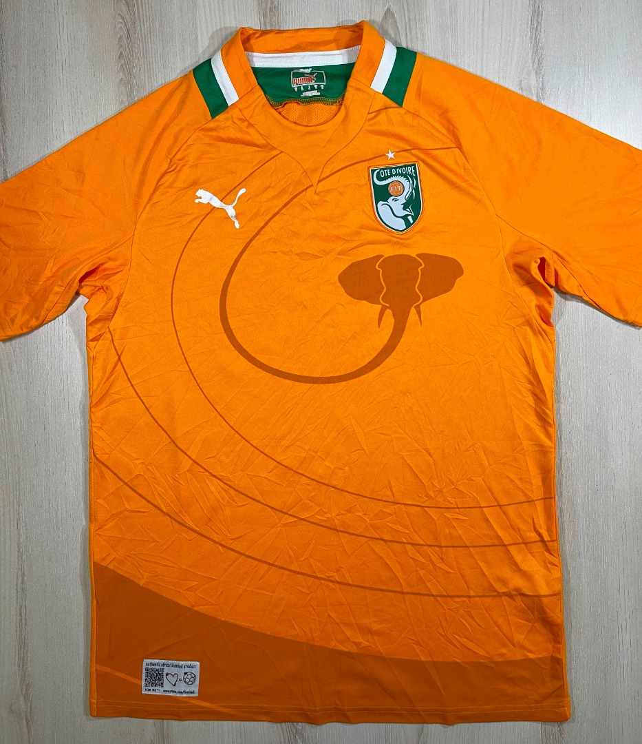 Puma 2012 Ivory Coast Home Jersey #BV Used, Men's Fashion, Activewear ...