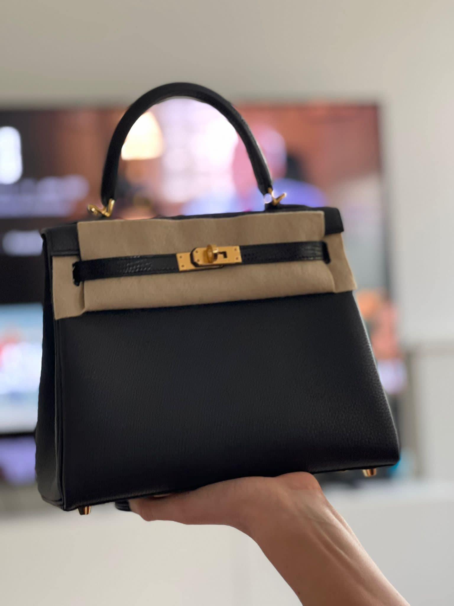 Sac Kelly 2 retourne 25 touch 3 veau, Luxury, Bags & Wallets on Carousell