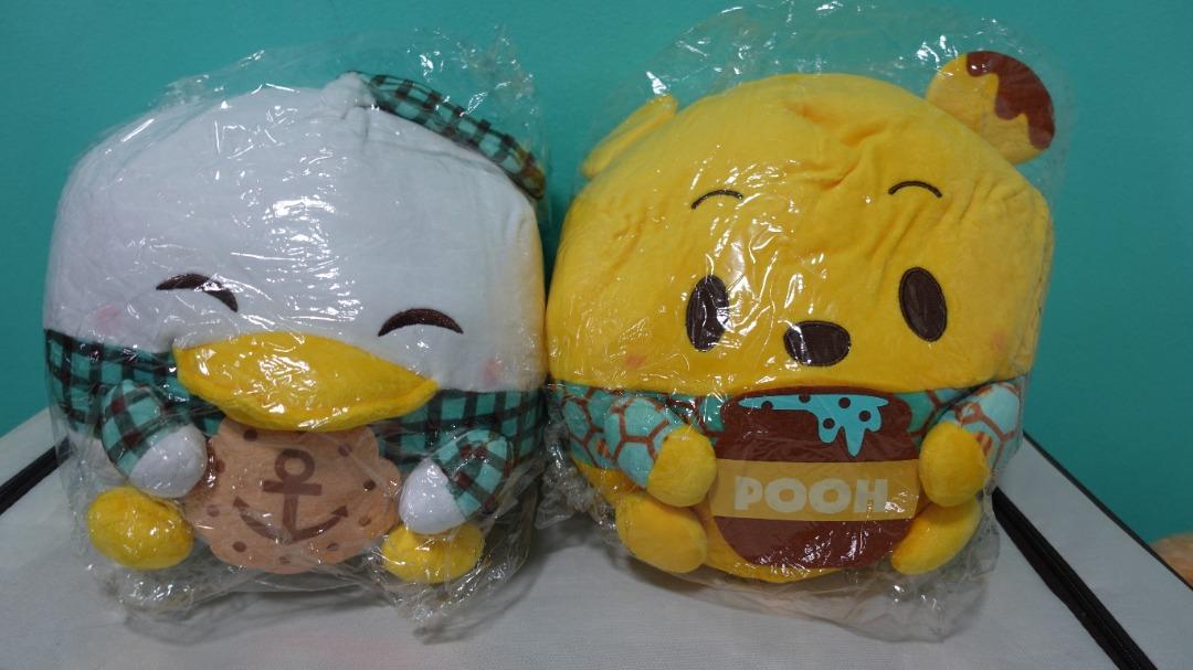 [SET] Disney Round Plushie (Winnie the Pooh & Donald Duck), Hobbies ...