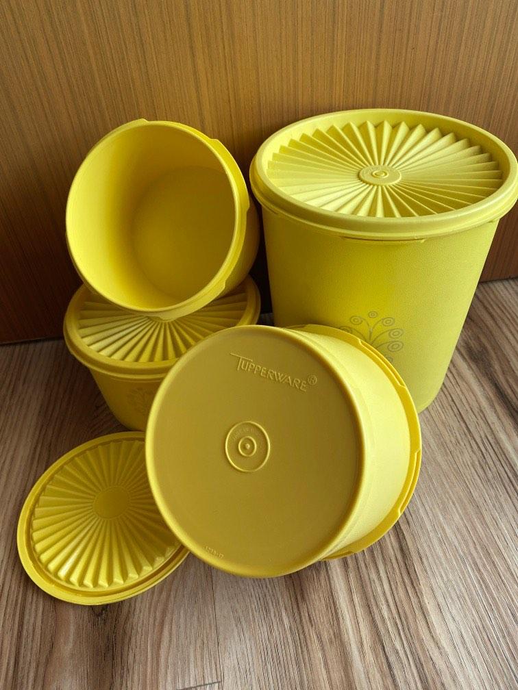 Set of 4 vintage Tupperware cylinder containers. Never been used ...