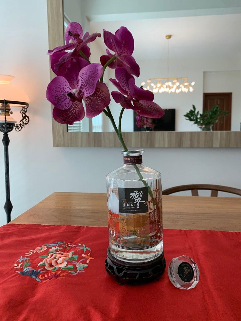 Simple and classy Hibiki 21 vase, Furniture & Home Living, Home Decor ...