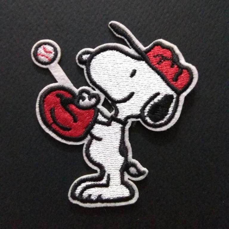 Snoopy Baseball Bat Pitcher Match Iron On Patch, Hobbies & Toys ...