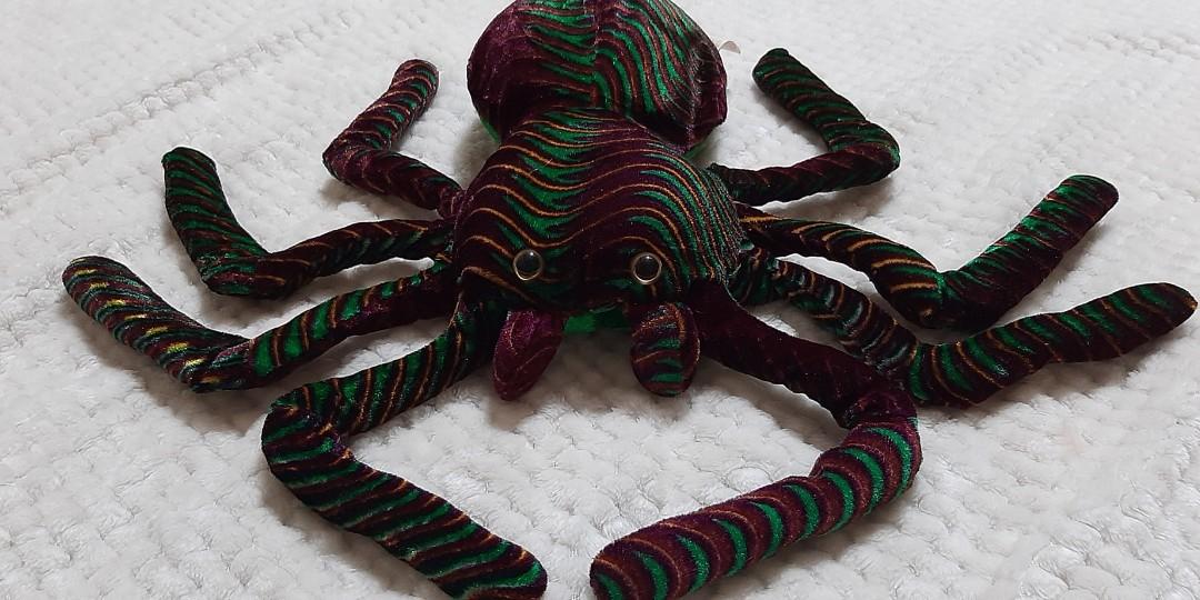 Spider Stuff Plushie Toy *b1, Hobbies & Toys, Toys & Games on Carousell