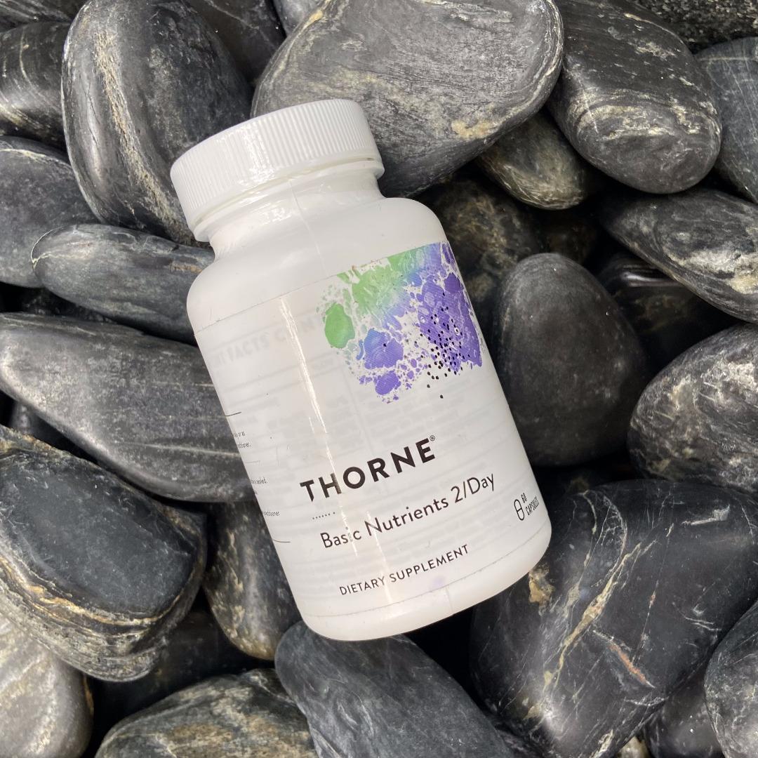 Thorne Basic Nutrient Multivitamin 2/Day Daily Supplement, Health ...