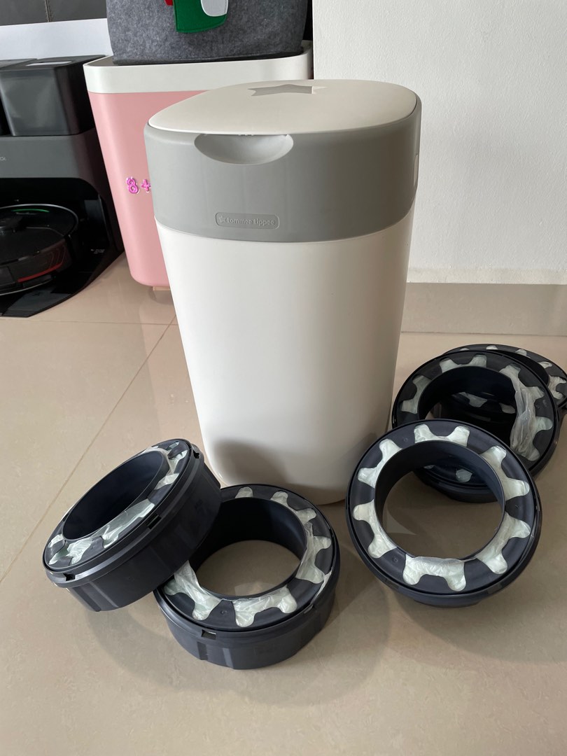 Tommee Tippee Diaper Bin, Babies & Kids, Bathing & Changing, Diapers & Baby Wipes on Carousell