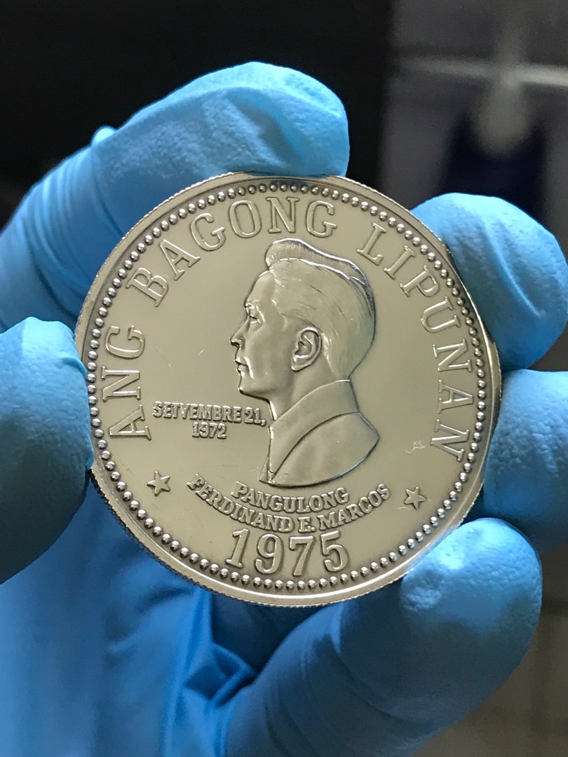 50 piso Philippines Silver commemorative coins, Hobbies & Toys ...