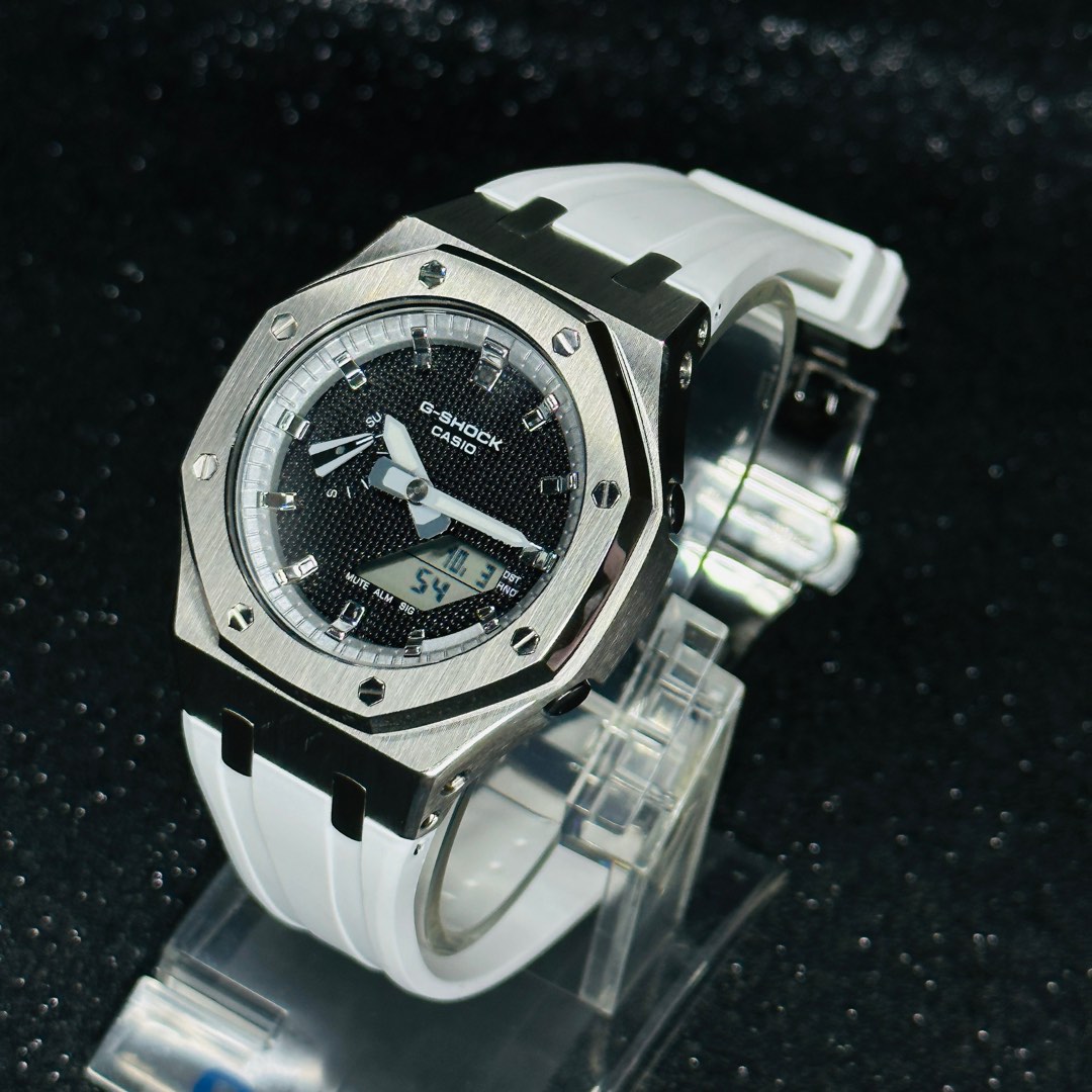 ⭐️⭐️ Authentic CasiOak GA-2100 in silver stainless steel bezel and ...