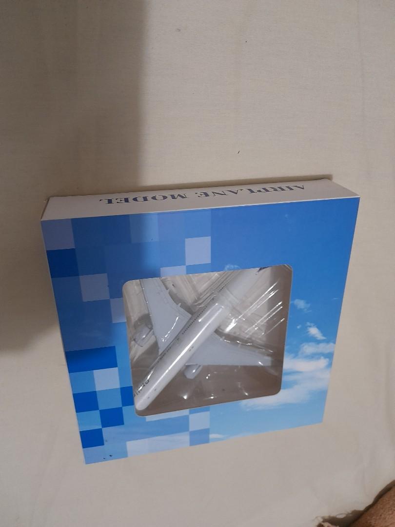 Airplane Figure Collection, Hobbies & Toys, Toys & Games on Carousell