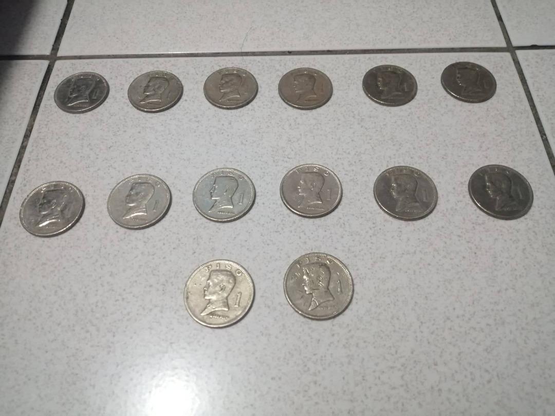 BIG PISO - Old Coin 1972 & 1974 - Jose Rizal Collectibles, Hobbies ...