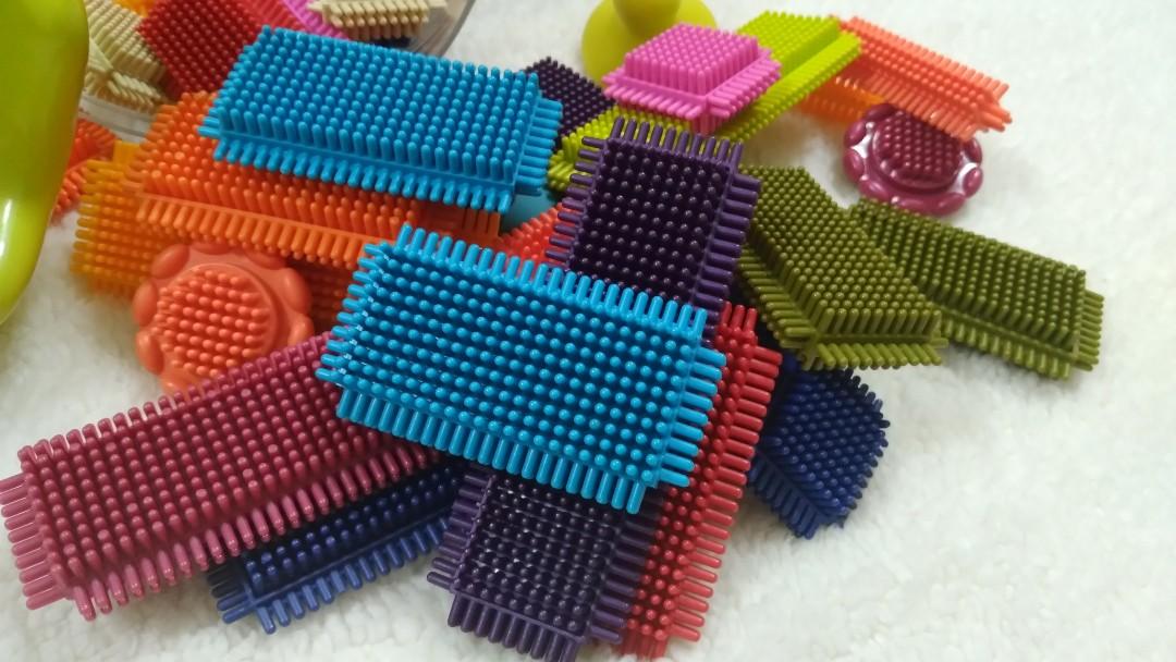 Bristle Stackadoos and Wooden Blocks, Babies & Kids, Infant Playtime on ...