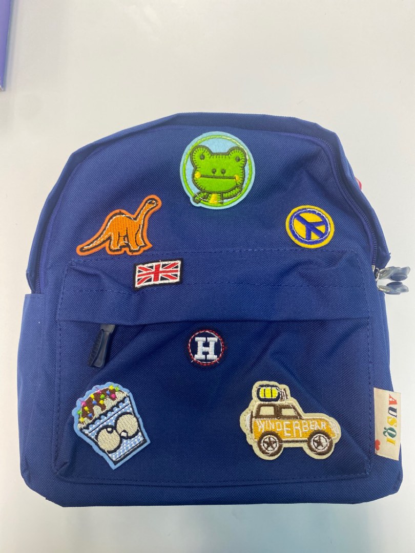Cute Badge Booth Kids Backpack, Women's Fashion, Bags & Wallets ...