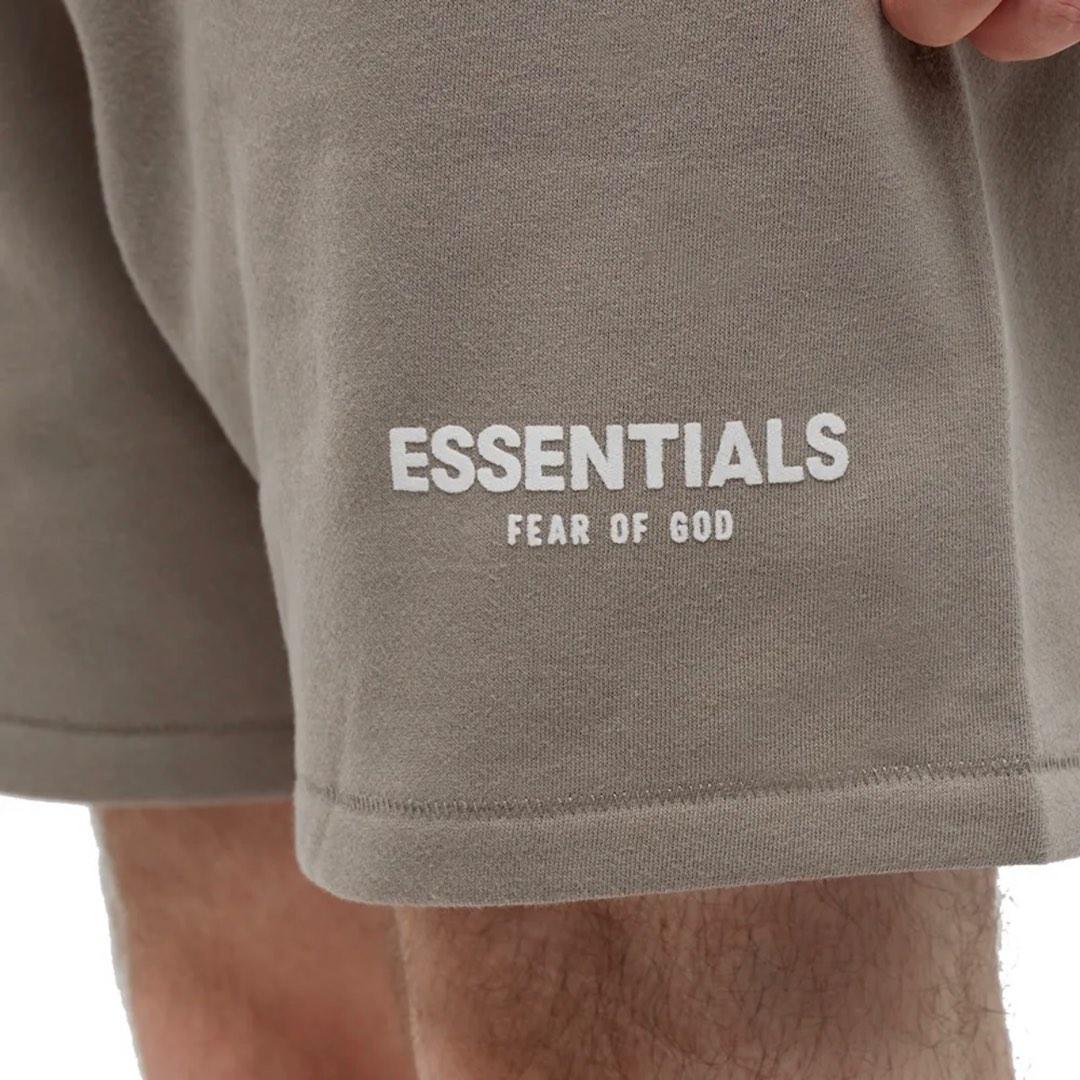 Fear of God ESSENTIALS Logo Sweat Shorts, Men's Fashion, Bottoms ...