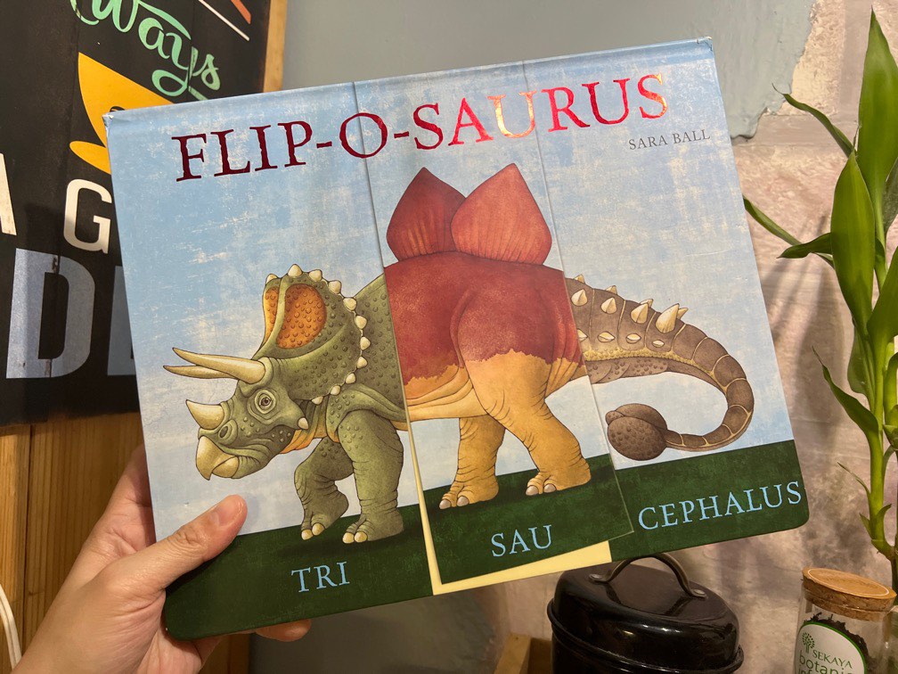 Flip O Saurus Mix and Match Dino, Hobbies & Toys, Books & Magazines ...