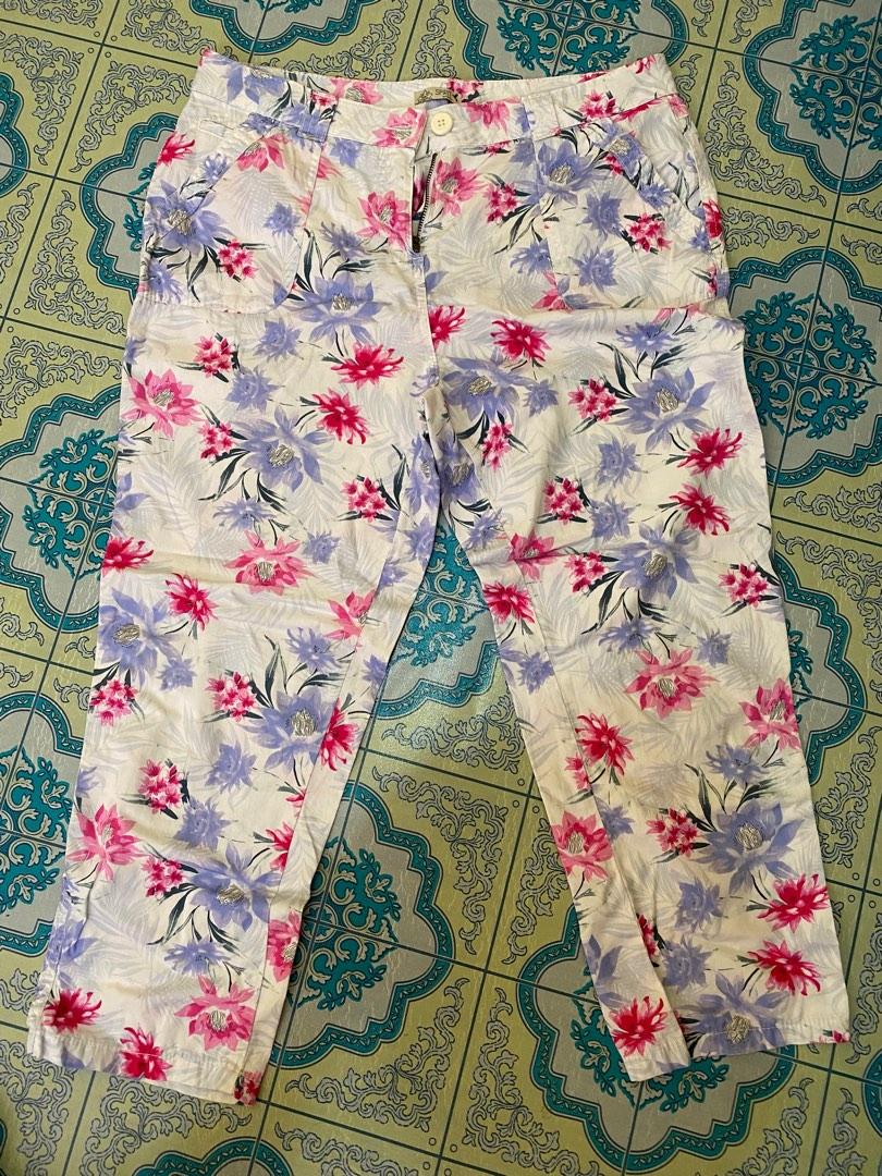 Floral Pants, Women's Fashion, Bottoms, Jeans on Carousell