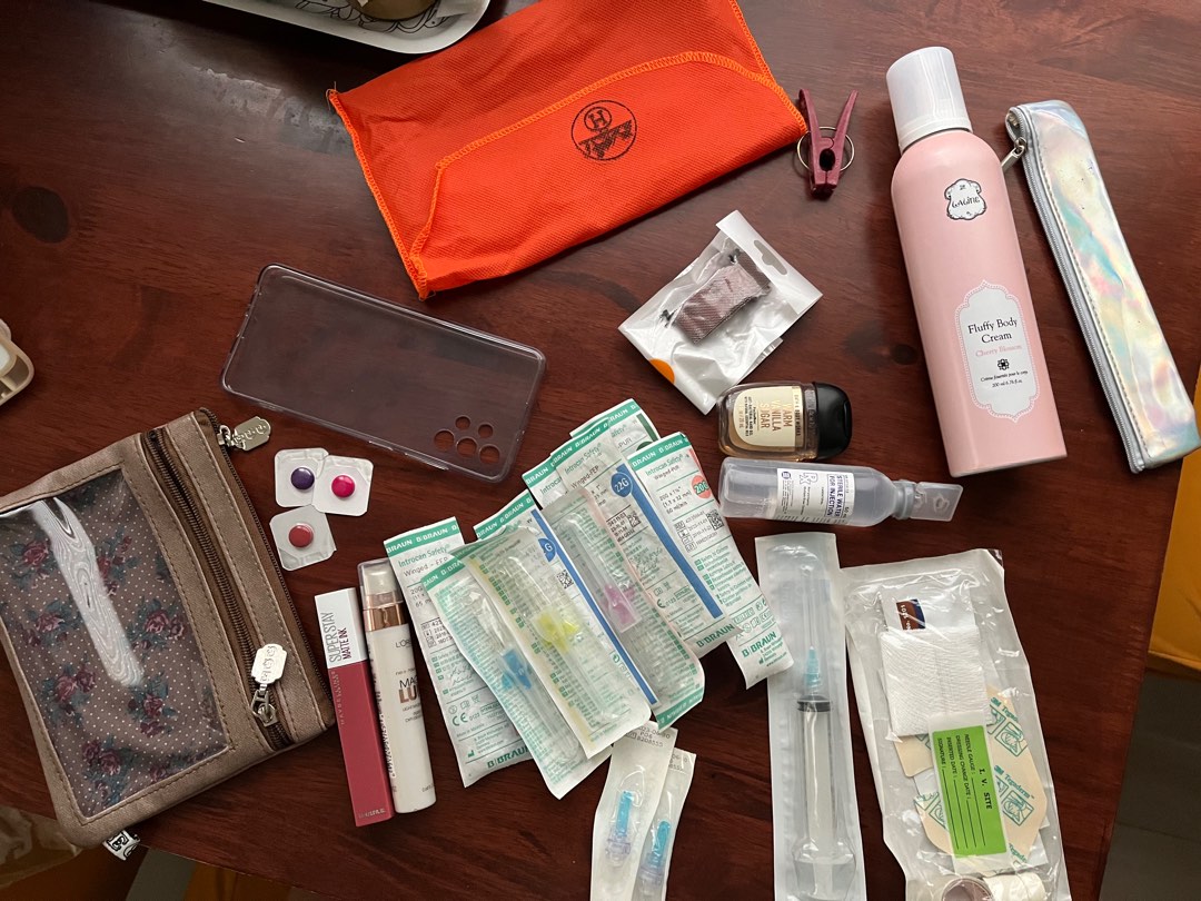 FREE ITEMS take all now, Health & Nutrition, Medical Supplies & Tools ...