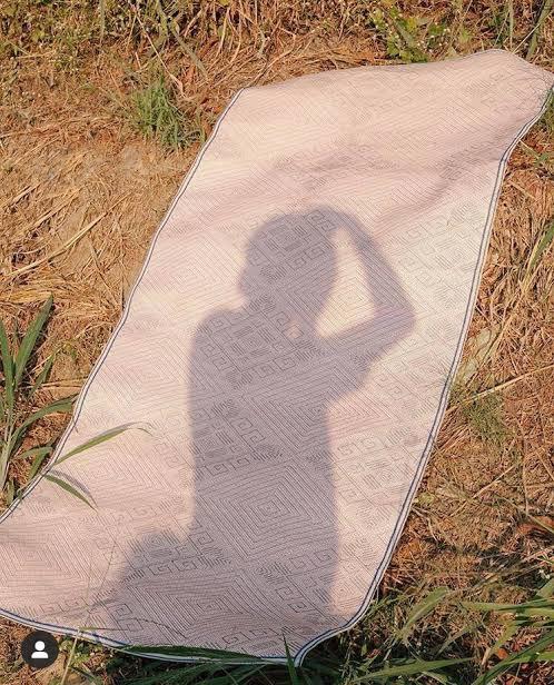 Halohalo Pink/Blue Banig, Furniture & Home Living, Home Decor, Carpets ...