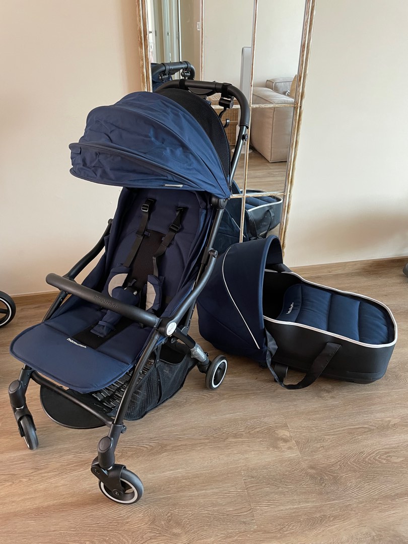 Hamilton X1 Plus Magic Fold Stroller Bundle, Babies & Kids, Going Out ...