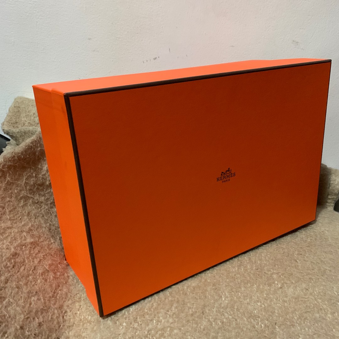 Hermes box (authentic), Luxury, Accessories on Carousell