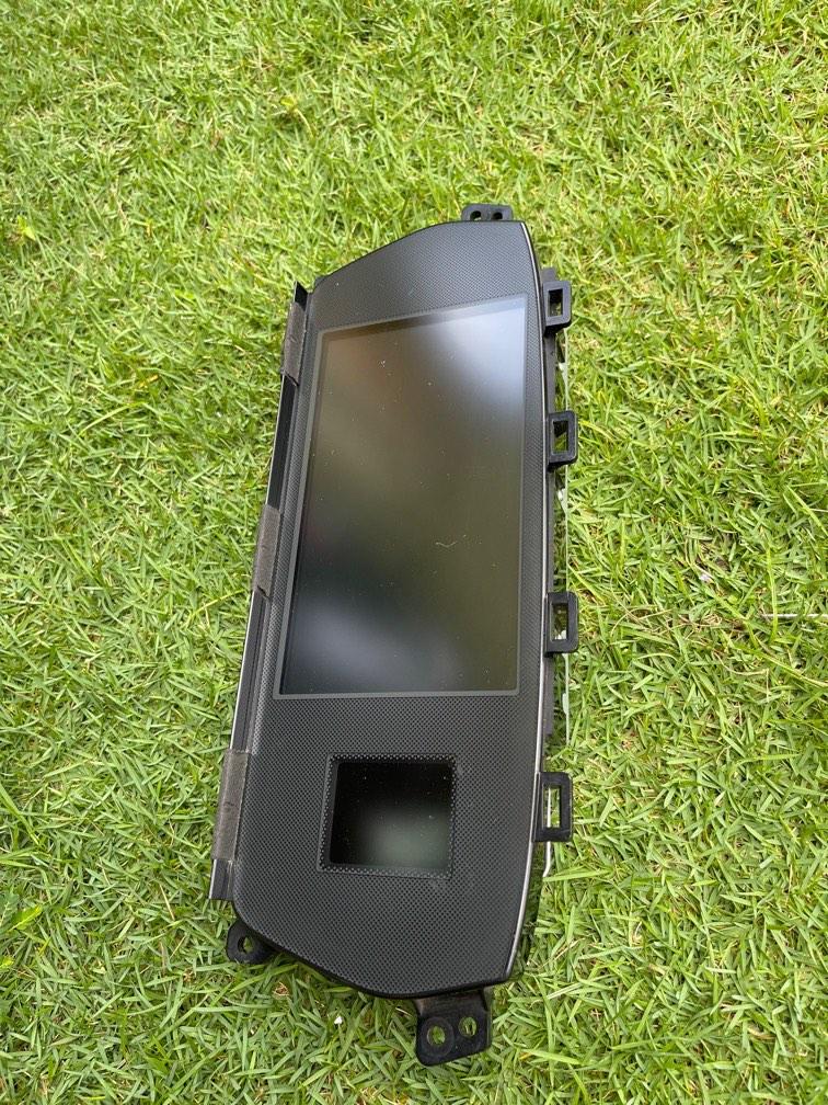 Honda odyssey rb1 abs monitor display, Auto Accessories on Carousell