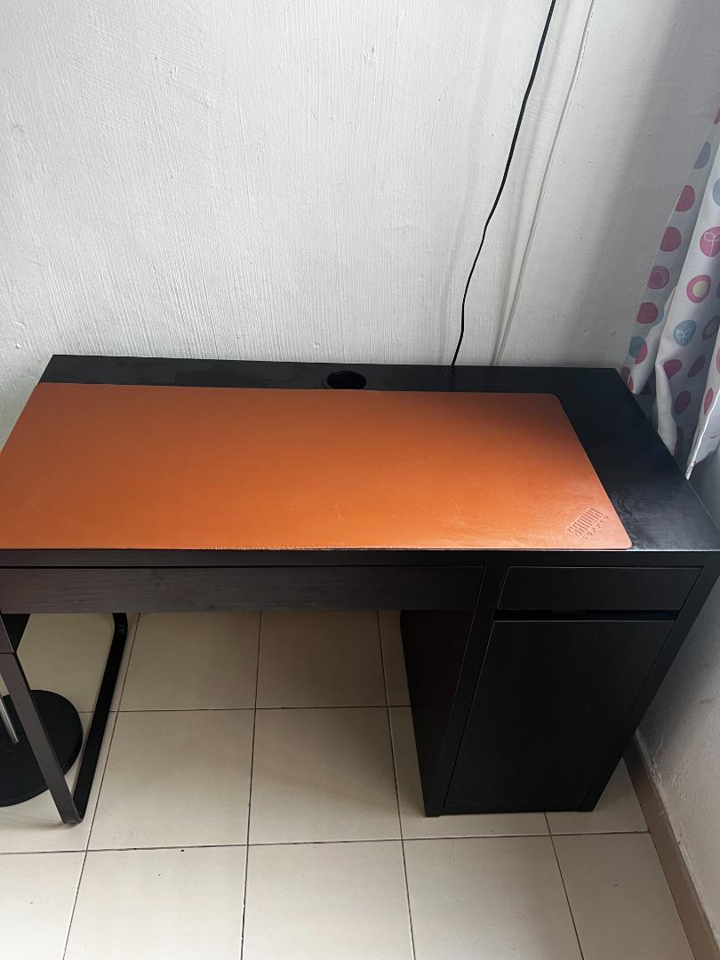IKEA MICKE Desk, black-brown, 105x50 cm, Furniture & Home Living ...