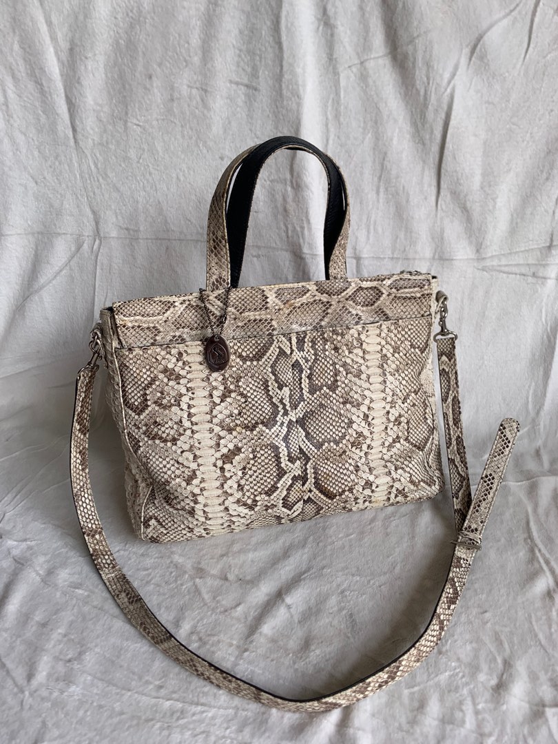 JRA Double Python Genuine Snake Skin Medium Slingbag/Handbag, Luxury, Bags & Wallets on Carousell