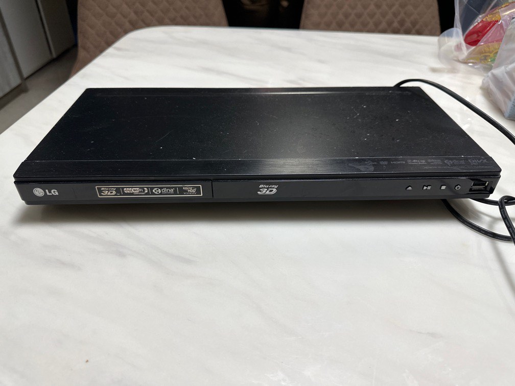 LG Blueray player MP4 reader, TV & Home Appliances, TV & Entertainment ...