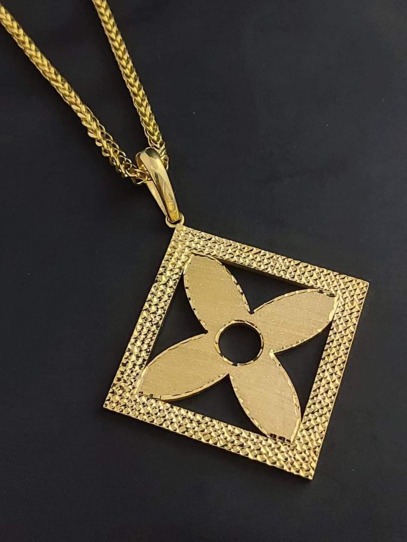 LV Pendant 18k Gold, Women's Fashion, Jewelry & Organizers, Necklaces ...