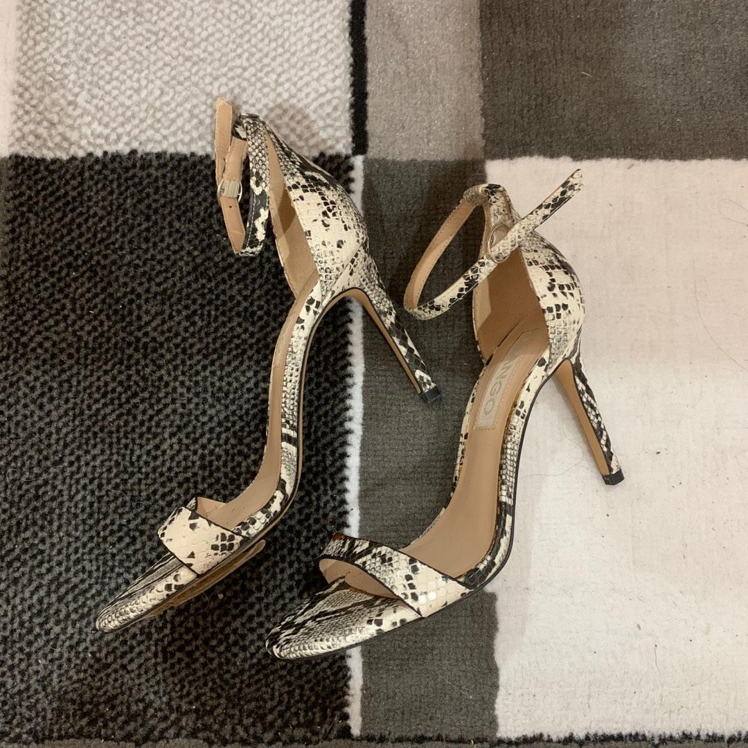 Mango heels, Women's Fashion, Footwear, Heels on Carousell