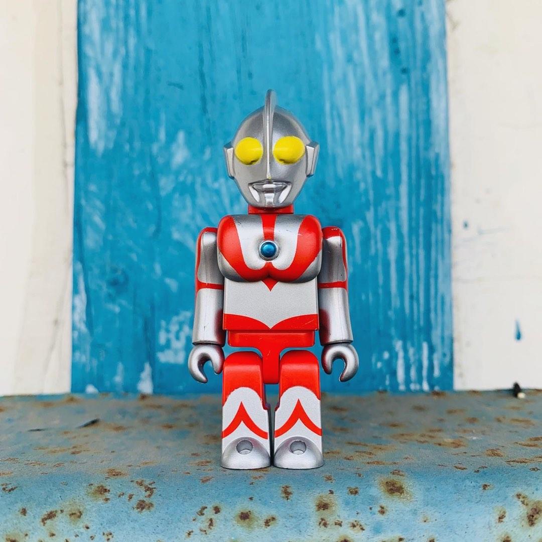 MEDICOM TOY x 円谷プロ x glico x Hyper Hobby KUBRICK ULTRAMAN 超人力霸王100%, 書籍、休閒與玩具, 玩具、公仔、桌遊在旋轉拍賣