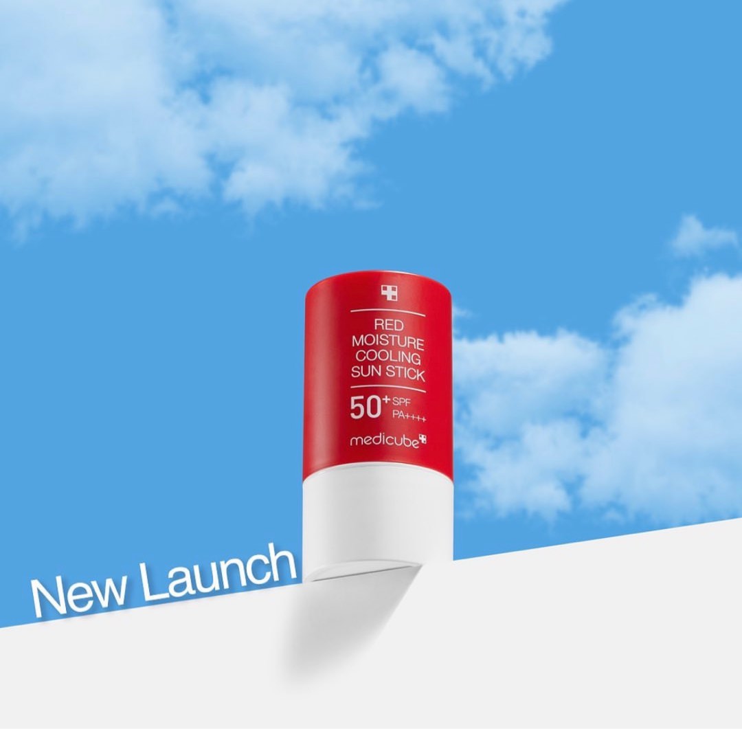 Medicube Red Moisture Cooling Stick, Beauty & Personal Care, Face, Face ...