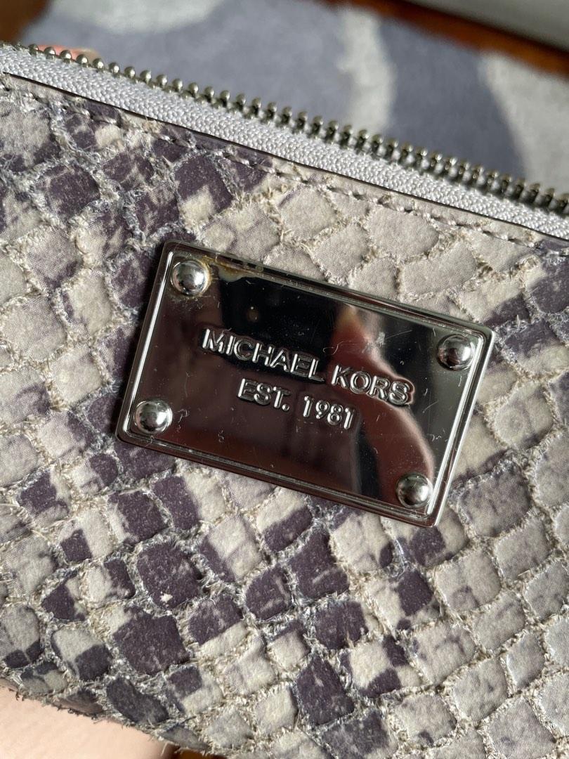 Michael Cors, Women's Fashion, Bags & Wallets, Wallets & Card holders ...