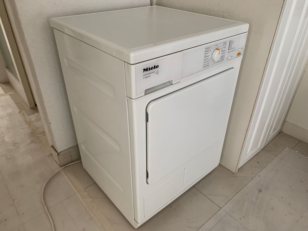 Miele T8402C drying machine, 家庭電器, 洗衣機及乾衣機 - Carousell