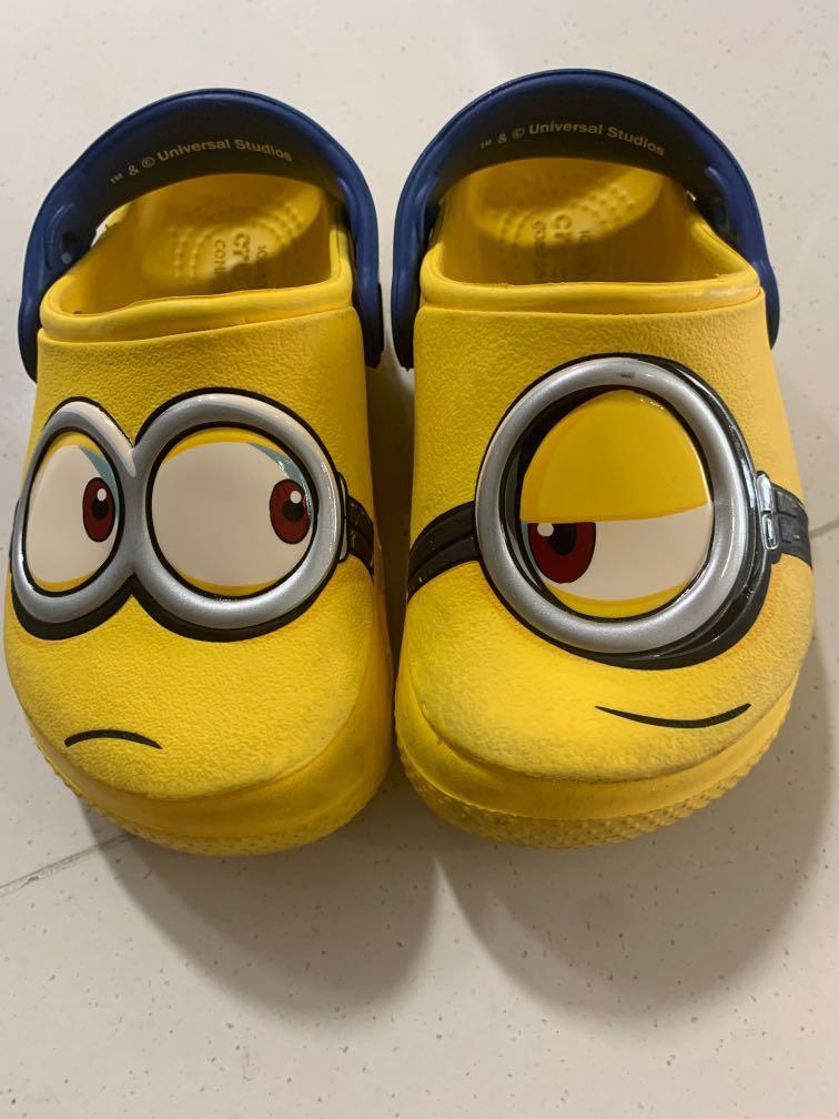 Minion Crocs, Babies & Kids, Babies & Kids Fashion on Carousell