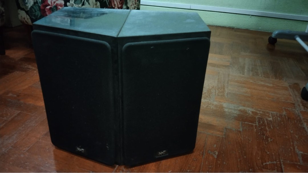 NHT Bookshelf Speaker 1A (1 pair), Audio, Soundbars, Speakers & Amplifiers on Carousell