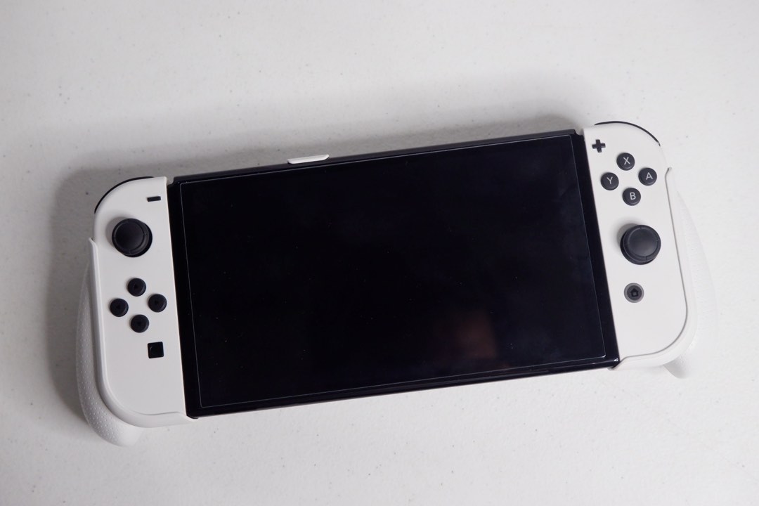 Nintendo Switch OLED Version (White), Video Gaming, Video Game Consoles ...