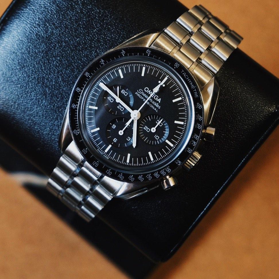 omega speedmaster, Men's Fashion, Watches & Accessories, Watches on ...