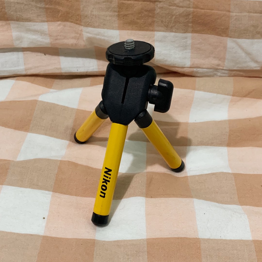 Nikon Mini Tabletop Tripod, Photography, Photography Accessories ...