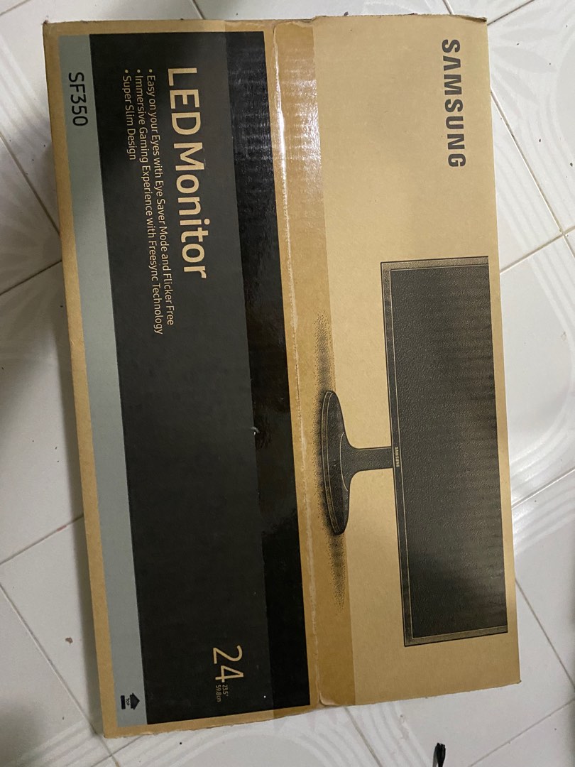 Samsung LED monitor, Computers & Tech, Desktops on Carousell