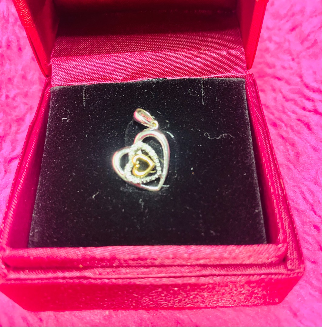 SooKee Heart Shape Diamond Pendant, Women's Fashion, Jewelry ...
